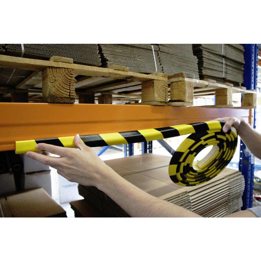 1 protection d'angle en mousse noir et jaune 5 m VISO : Norauto.fr