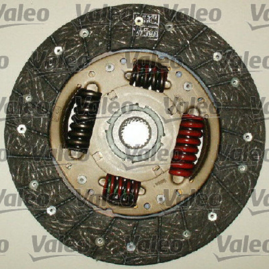 Kit d'embrayage 3 pièces VALEO 821123 : Norauto.fr