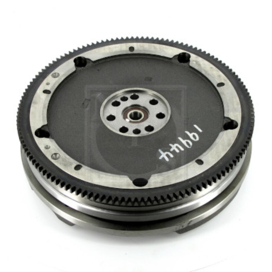 Volant moteur NPS M205I07 : Norauto.fr